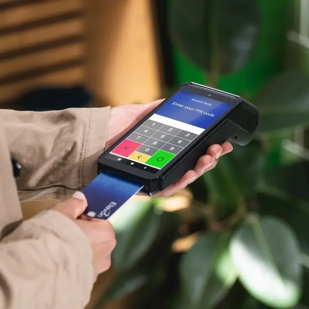 Mobilny terminal płatniczy - Ingenico DX8000